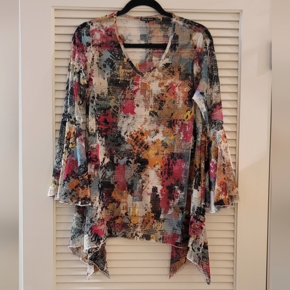 Dor Dor | Tops | Dor Dor Couture Colourful Mesh Coverup Flaresleeve Top ...